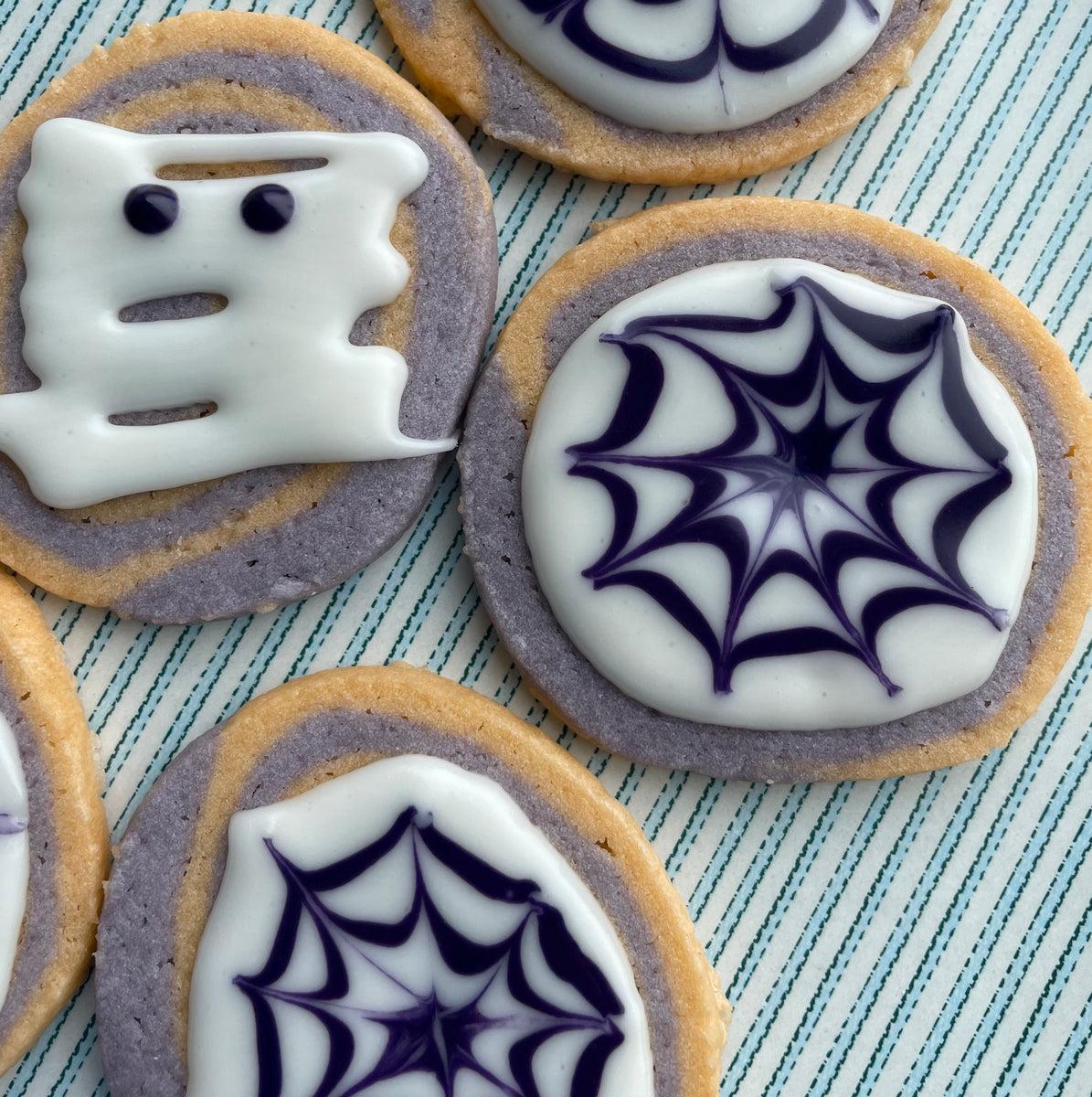 Tip: Decorating Sugar Cookies – BettBakes